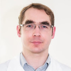 lek. Robert Nowakowski, urolog Warszawa | Kliniki.pl