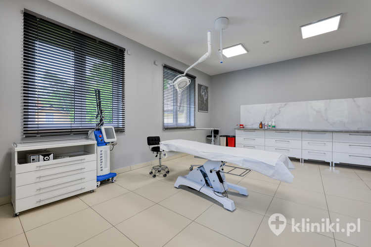 Prestige Medical Józefów, Józefów - opinie i cennik 2026 | Kliniki.pl