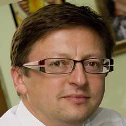 dr hab. n. med. Robert Śmigiel, genetyk kliniczny | Kliniki.pl