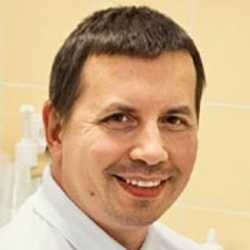 dr hab. n. med. Jan Kowalski, periodontolog Warszawa | Kliniki.pl